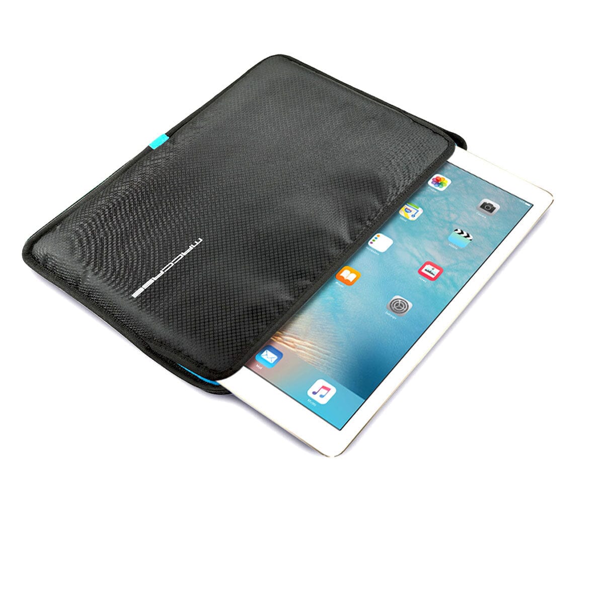 Eco-Friendly, Innovative 13 iPad Messenger Bag by MacCase